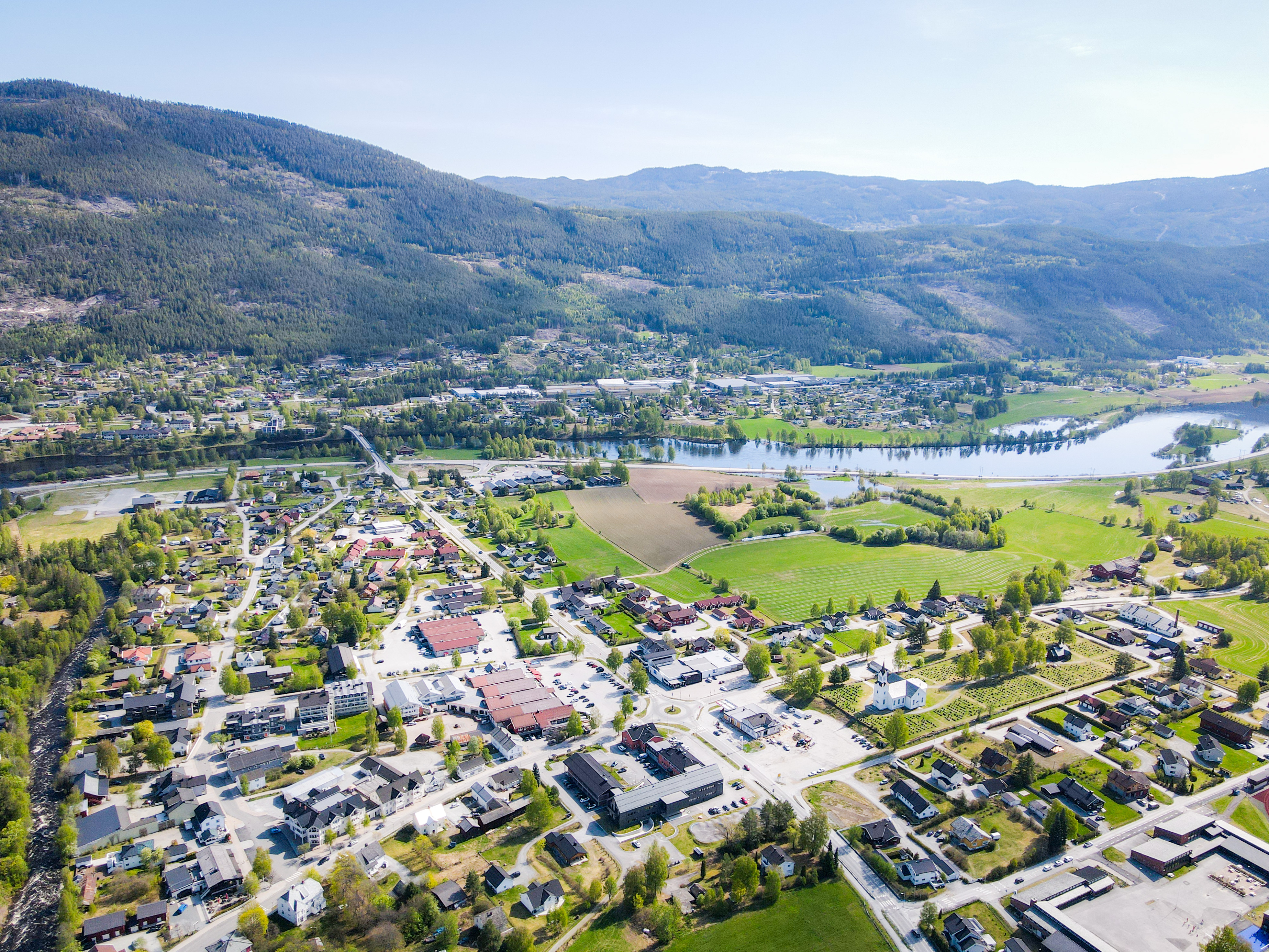Flytt til, eller bo i Nesbyen! - Nesbyen kommune